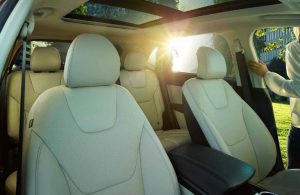 Ford Edge delivers impressive capability and versatility thanks to ...