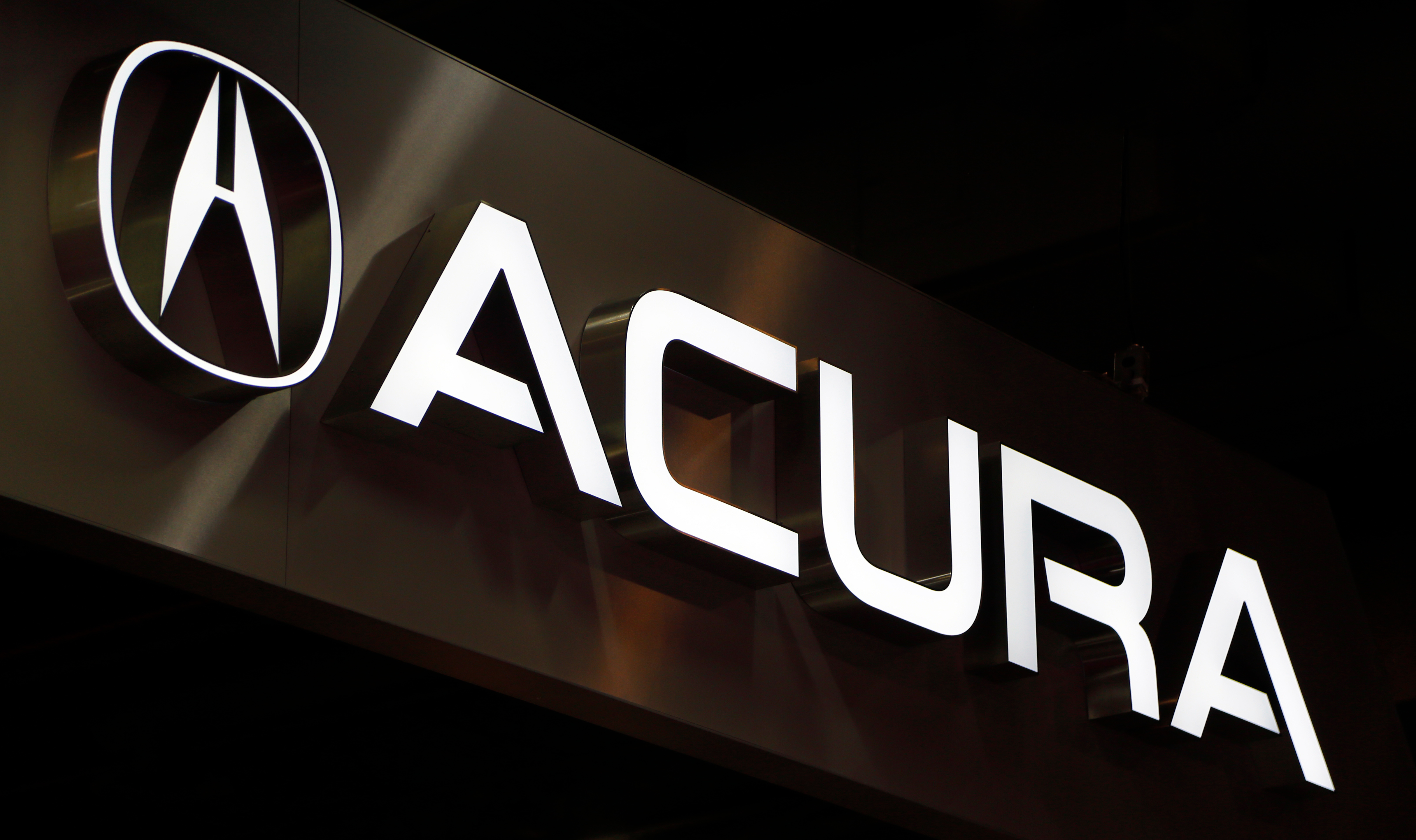 8 Engine Maintenance Tips Every Acura Owner Should Know – Acura of ...